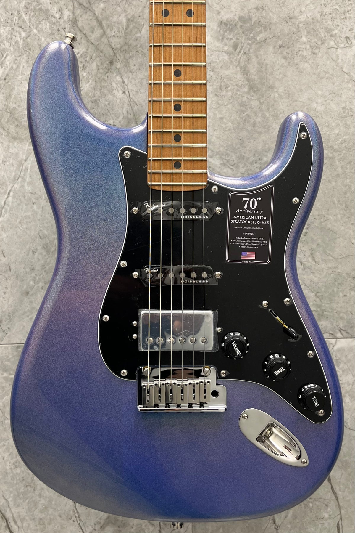 Fender 70th Anniversary Ultra Stratocaster HSS Maple Fingerboard, Amet ...